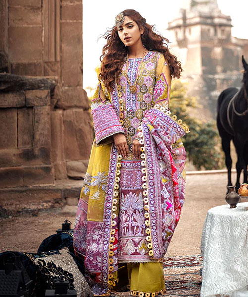 Biggest Range of Pakistani Designers Suits - Resham Fabrics