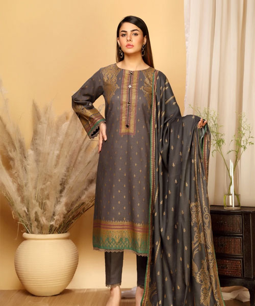 Biggest Range of Pakistani Designers Suits - Resham Fabrics