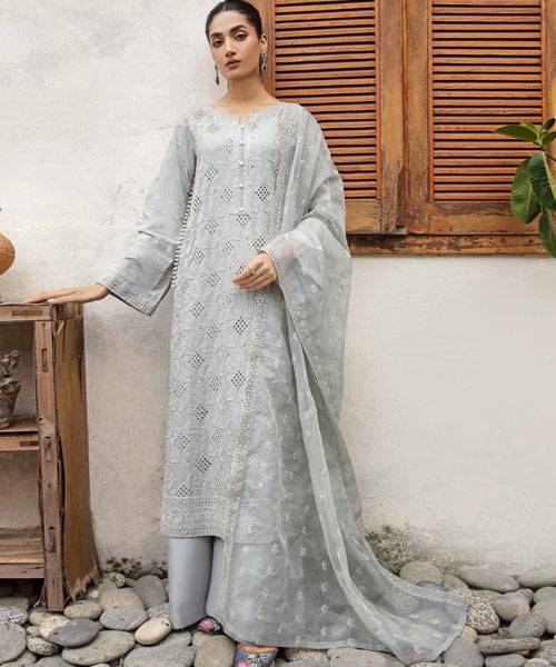 Biggest Range of Pakistani Designers Suits - Resham Fabrics