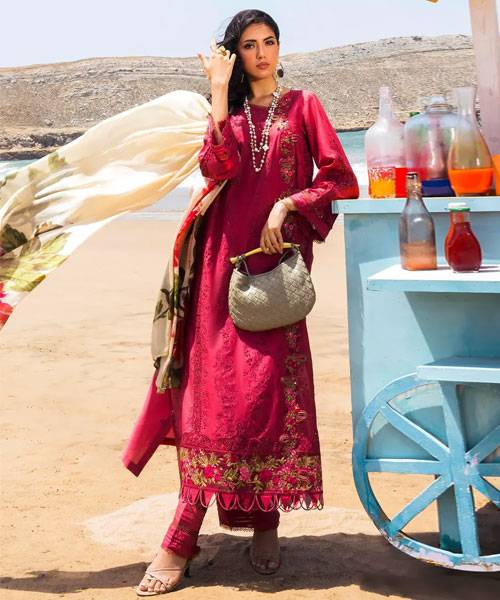 Biggest Range of Pakistani Designers Suits - Resham Fabrics